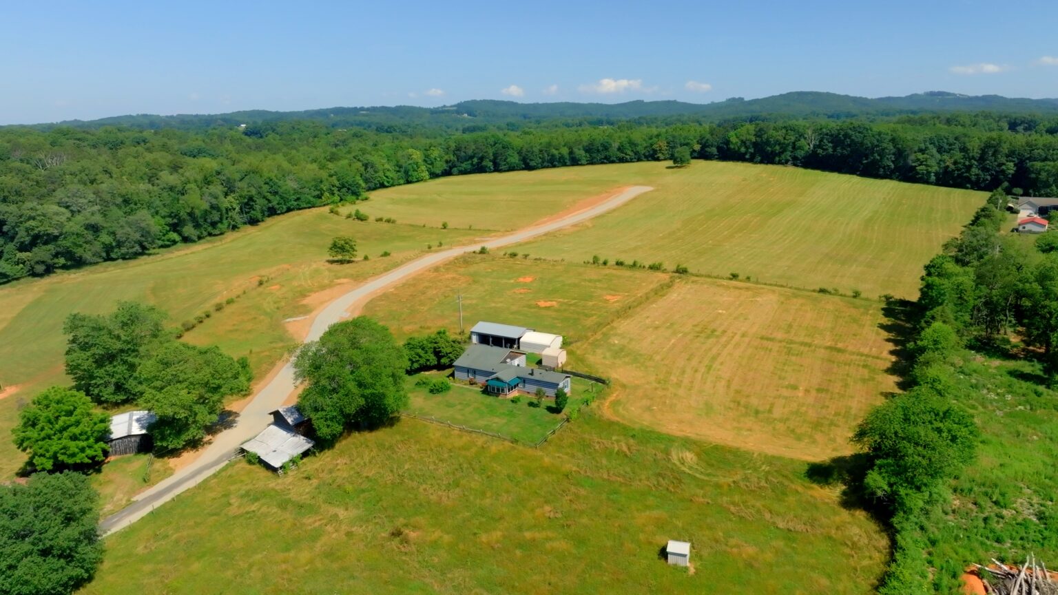 Tom Hunter Road House & Lots | theshipleyco.com